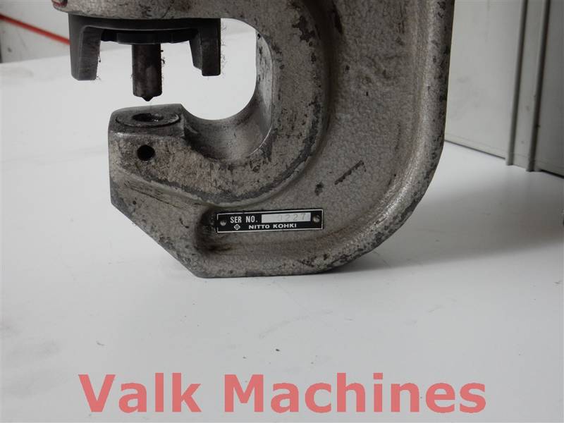 Te koop: Gebruikte Ponsbeugel Nitto Kohki A05-1018